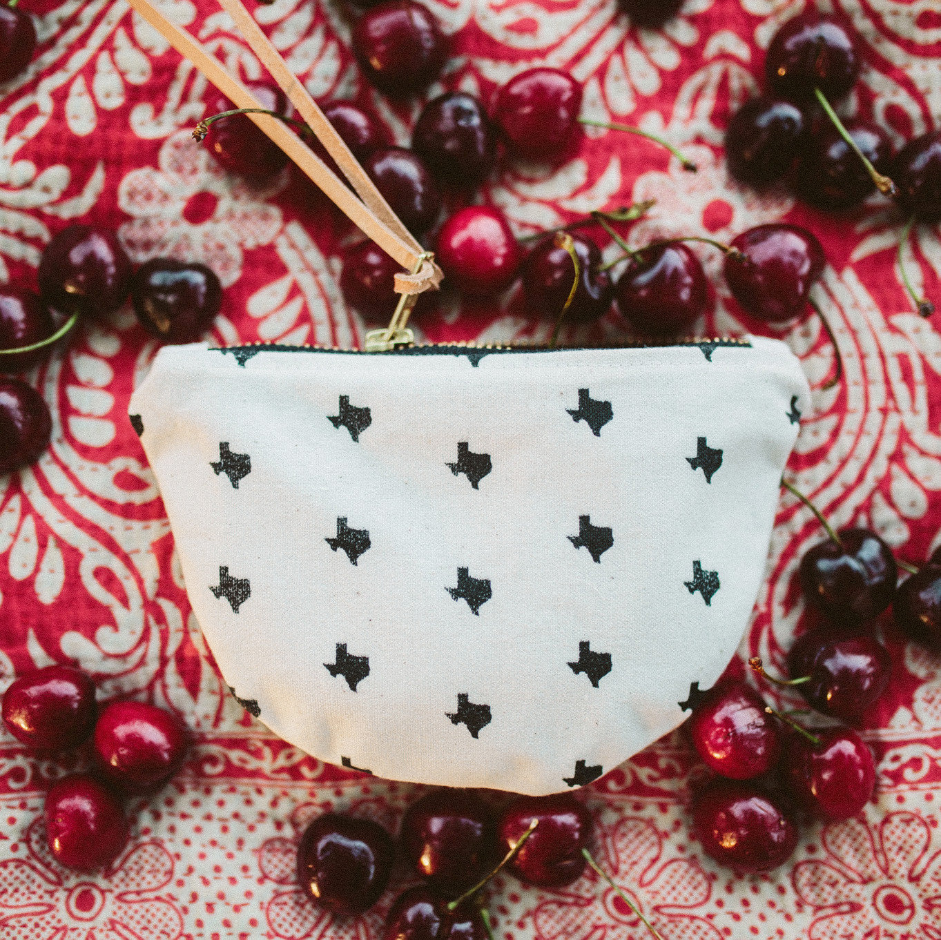 texas print small moon pouch – Newton Supply Co